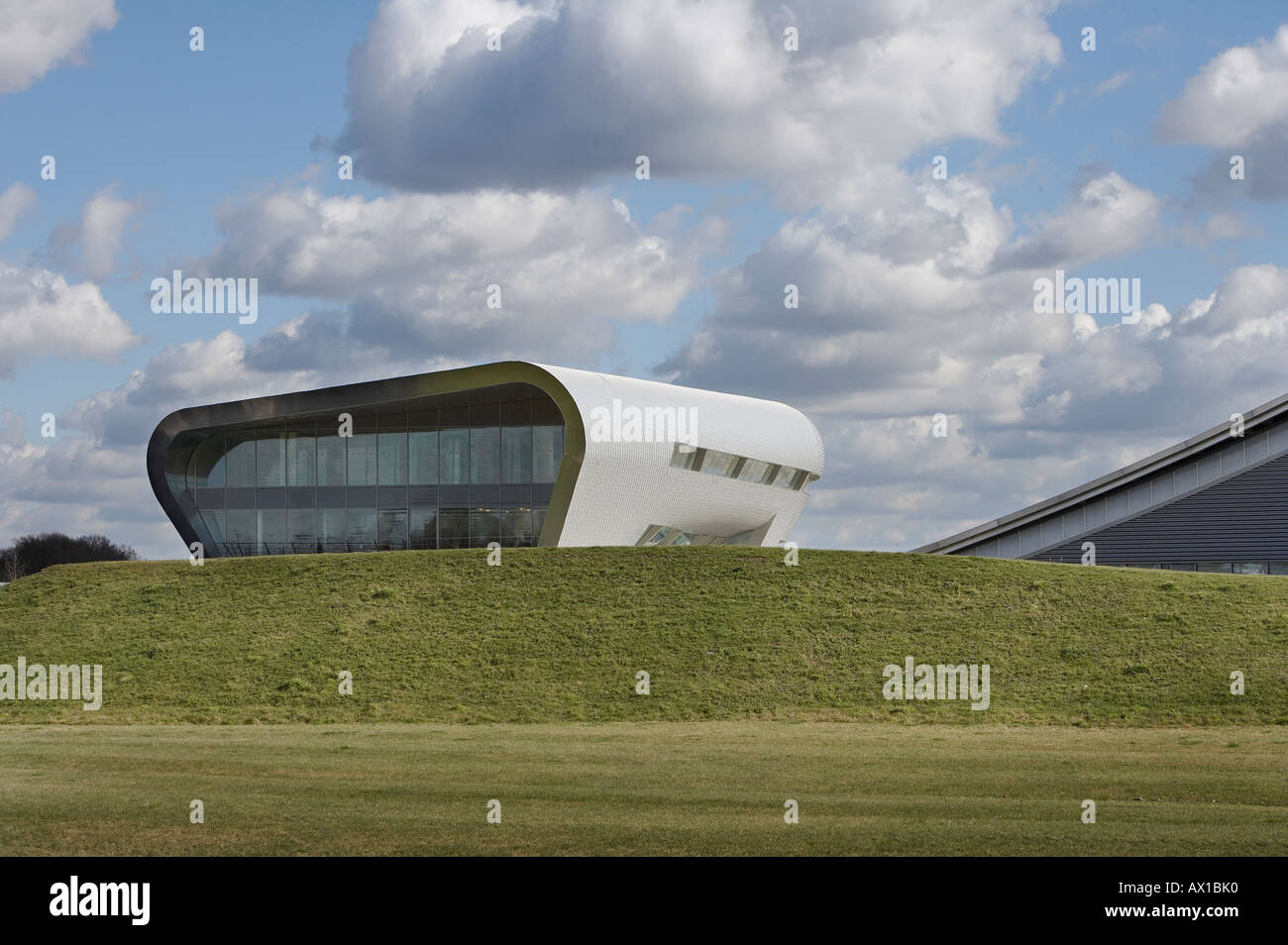 Farnborough hampshire landmark hi-res stock photography and images - Alamy
