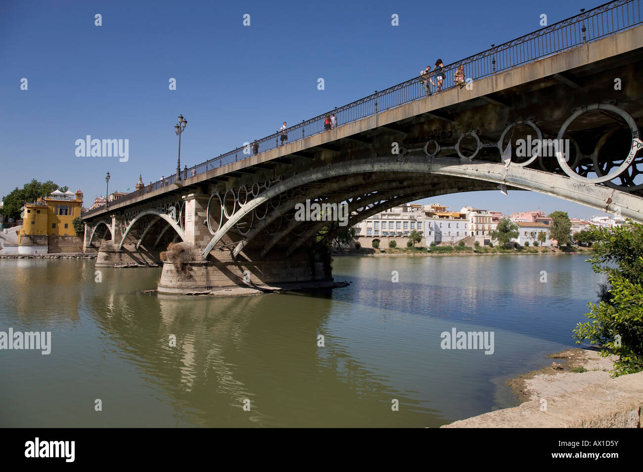 Puente Isabel II, bridge to the Triana quarter, Sevilla, Andalucia ...