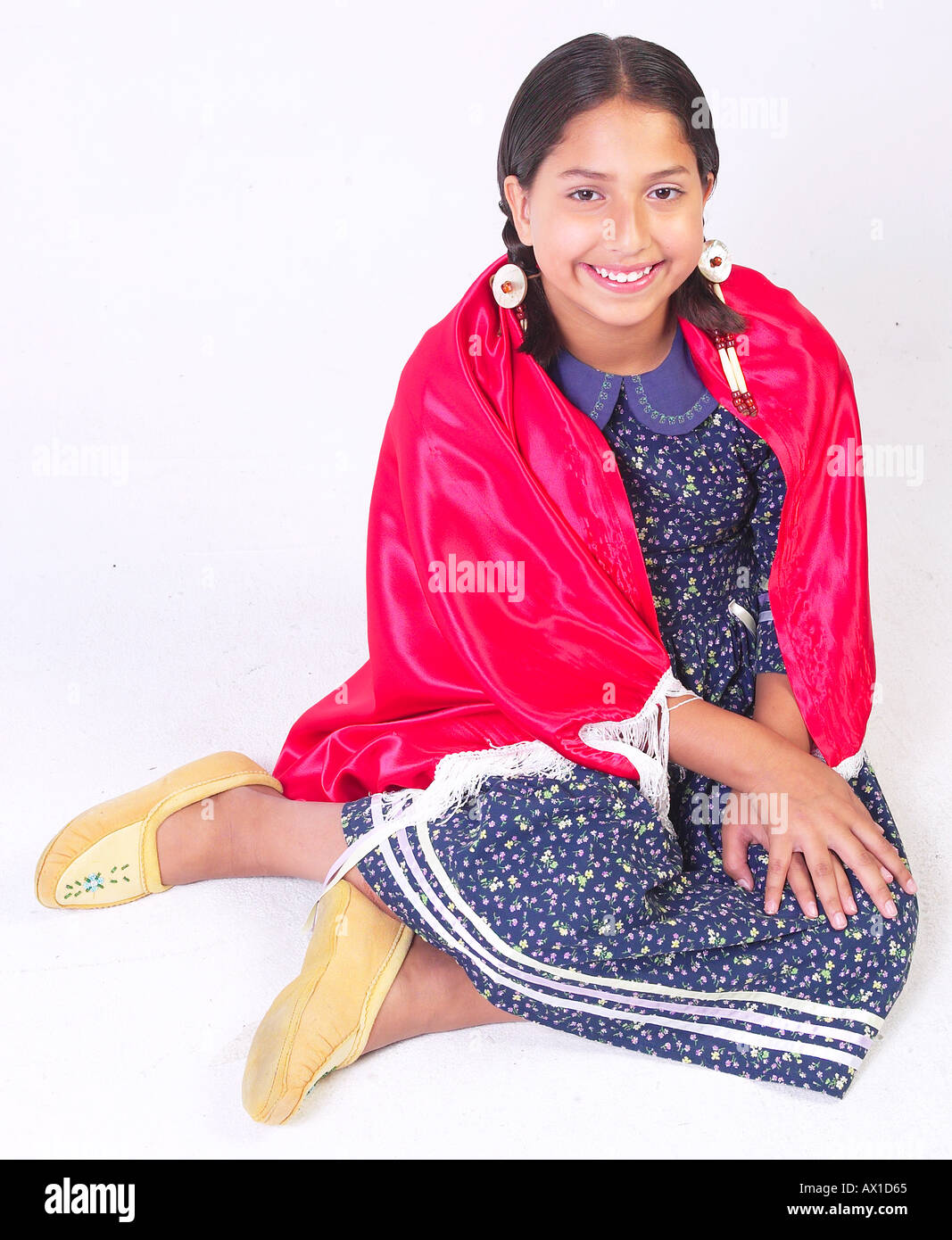 Seated girl hi-res stock photography and images - Alamy