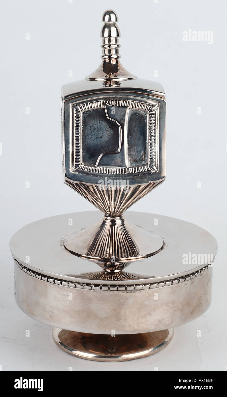 Spice box jewish hi-res stock photography and images - Alamy