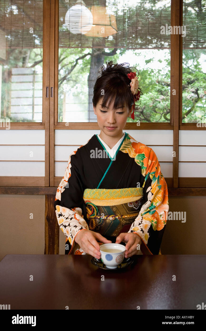 Japan drinking tea hi-res stock photography and images - Alamy