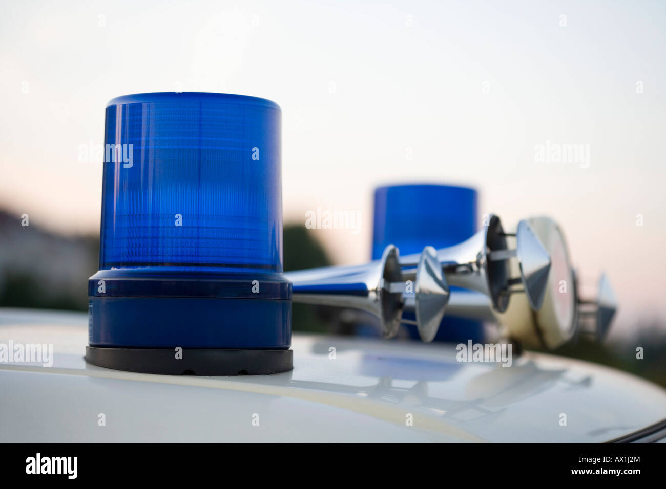 Vehicle horns hi-res stock photography and images - Alamy