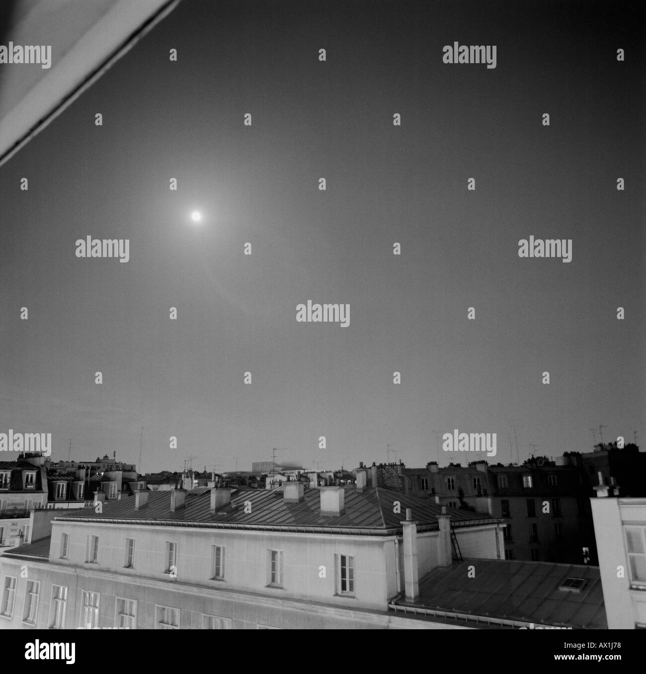 Paris cityscape skyline view Black and White Stock Photos & Images - Alamy