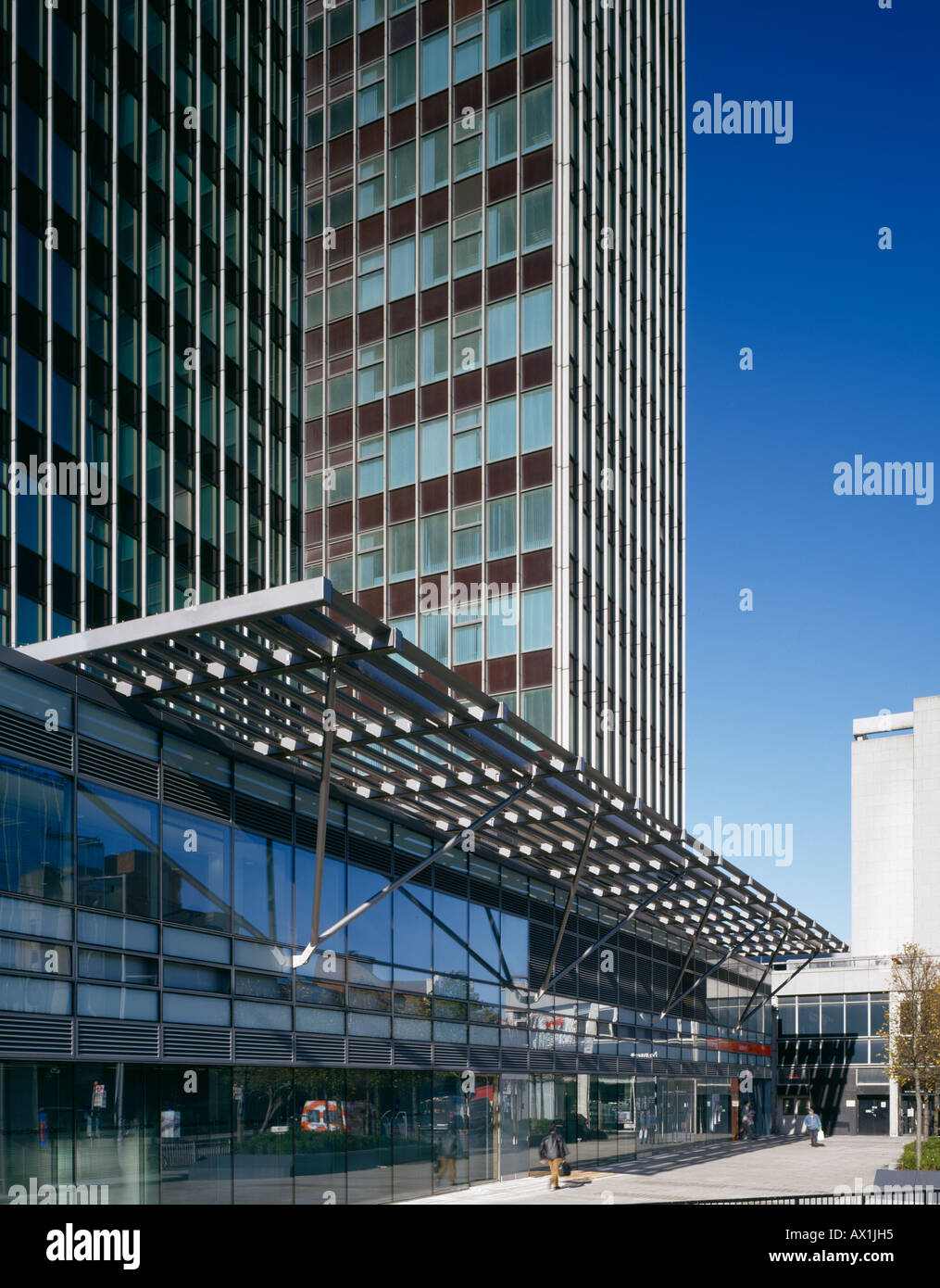Triton square hi-res stock photography and images - Alamy
