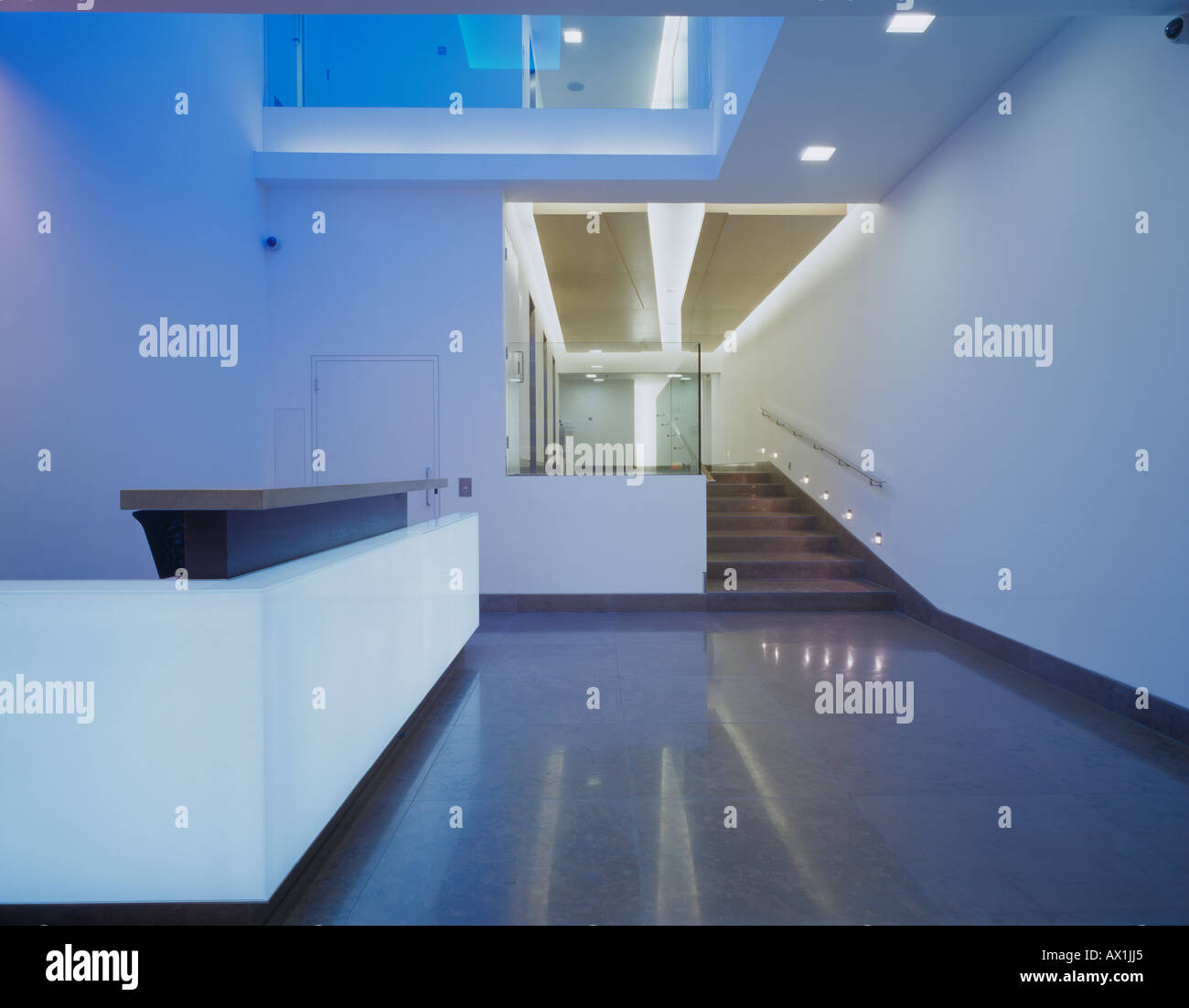 Reception london hi-res stock photography and images - Alamy