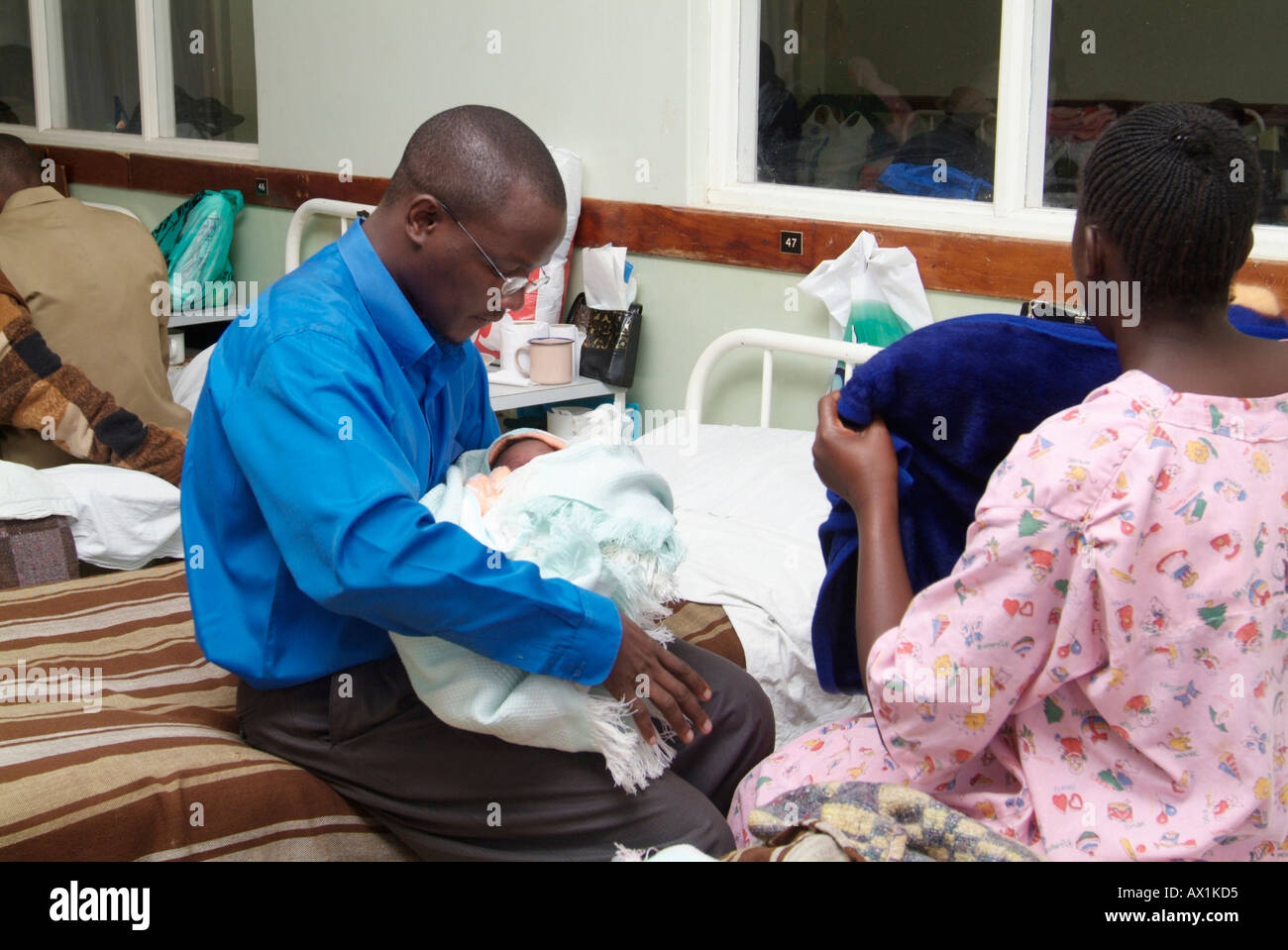 Africa hospital ward patients beds hi-res stock photography and images ...