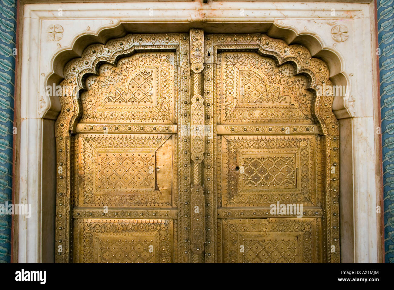 Lotus gate at city palace jaipur Stock Photo - Alamy