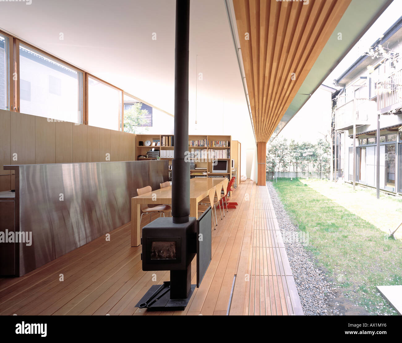 ENGAWA HOUSE / PORCH HOUSE, TOKYO, JAPAN Stock Photo - Alamy