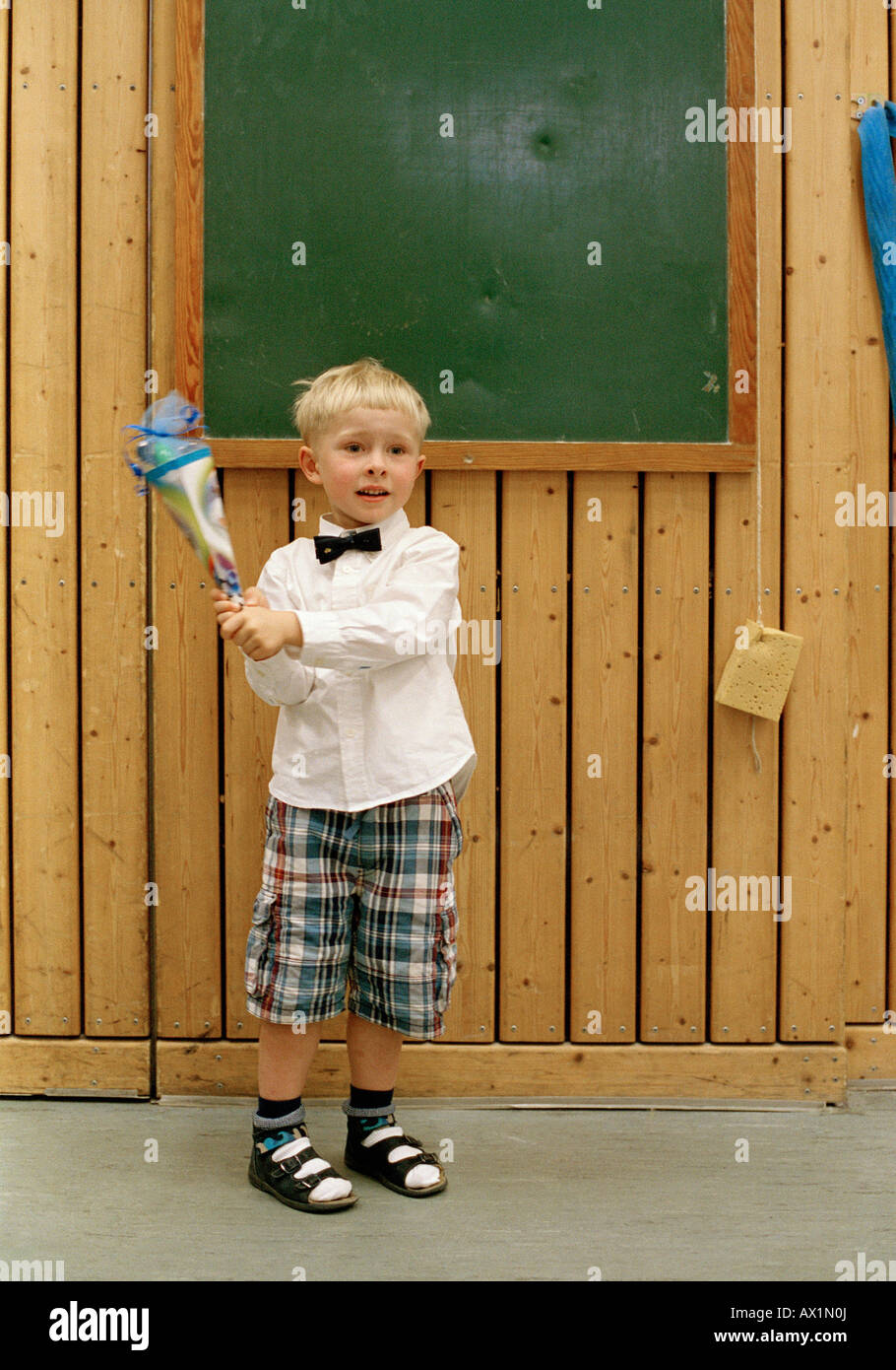 A boy on his first day at school Stock Photo - Alamy
