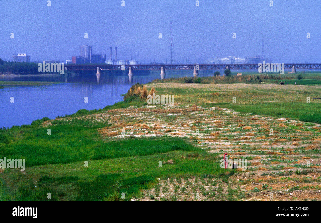 Yamuna river india landscape hi-res stock photography and images - Alamy