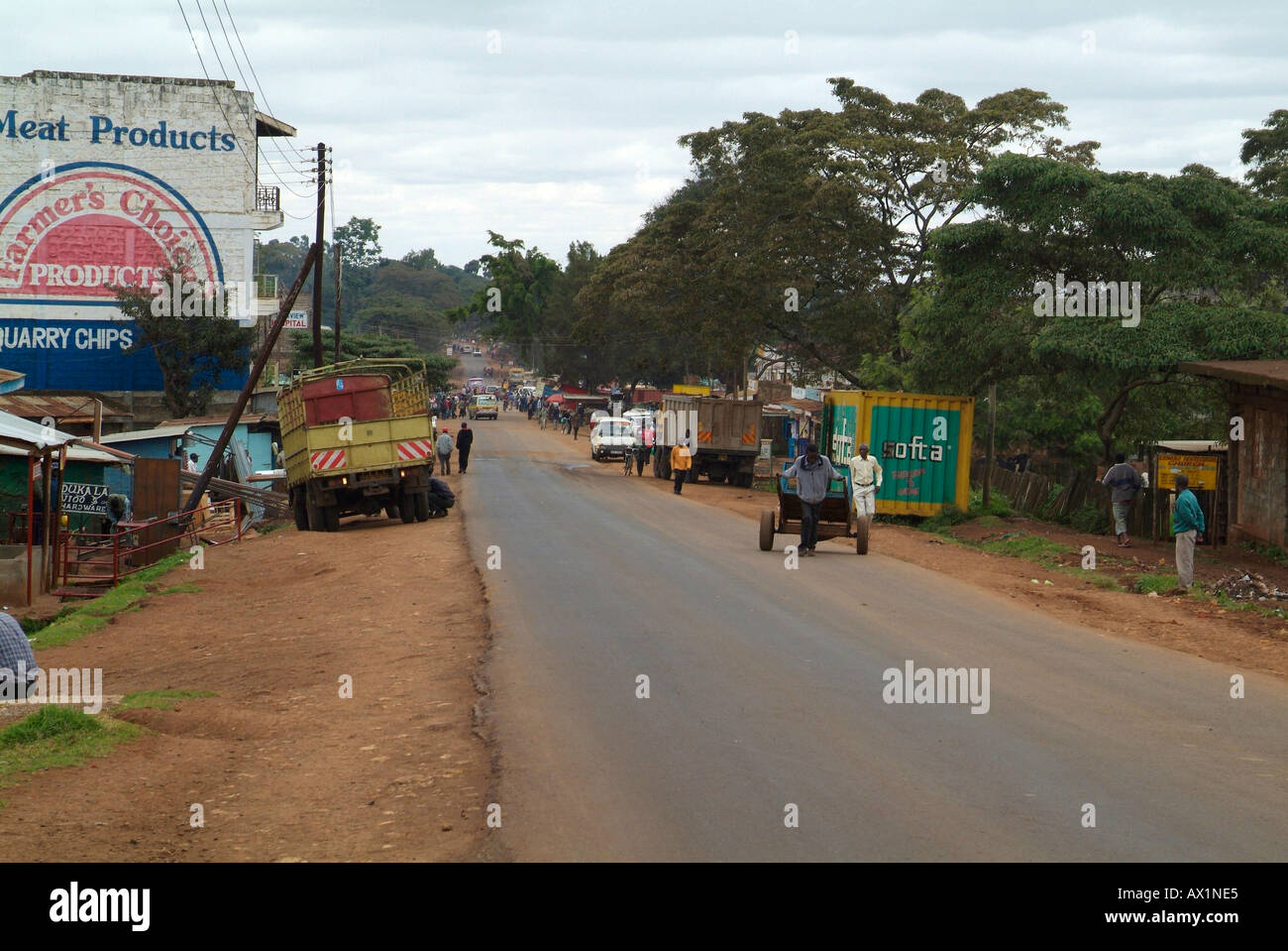 Streets and slums Stock Photo - Alamy