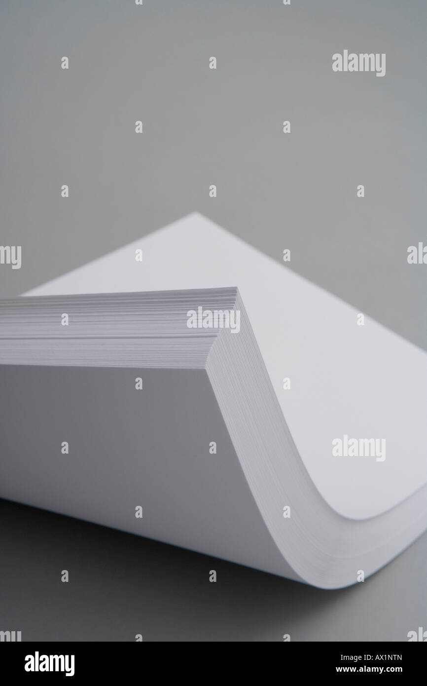 A stack of white paper Stock Photo - Alamy