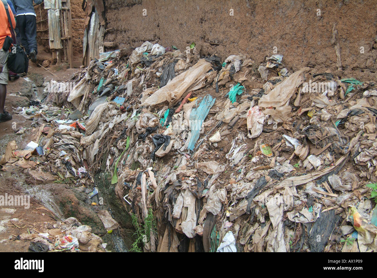 Streets and slums Stock Photo - Alamy