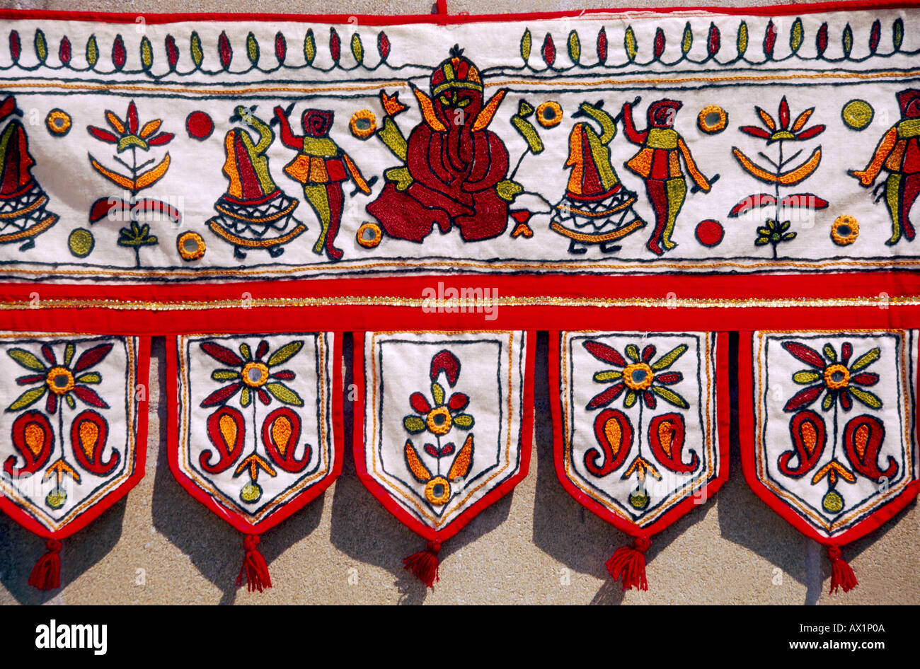 Toran hi-res stock photography and images - Alamy