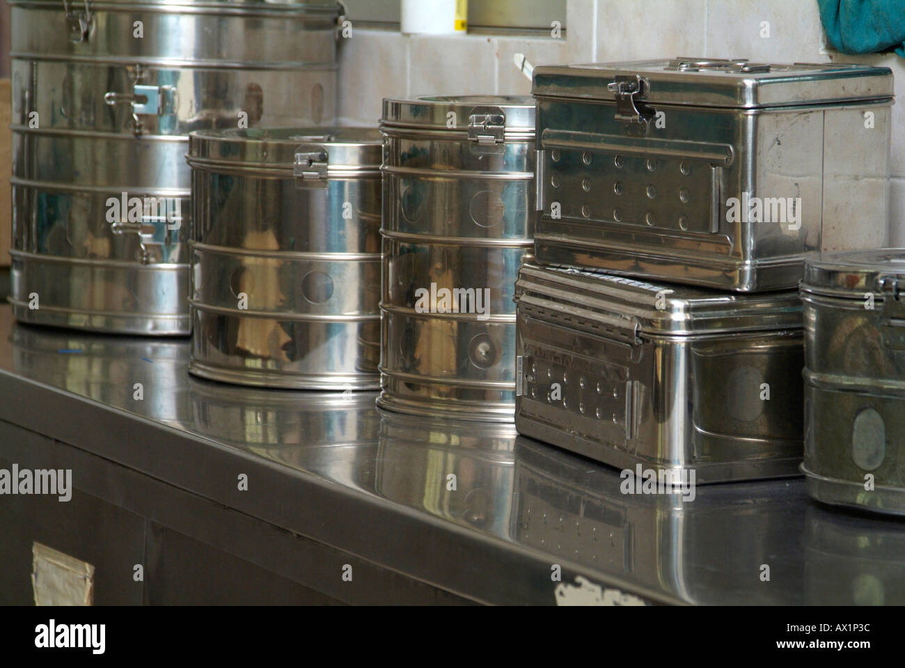 Sterile containers hi-res stock photography and images - Alamy