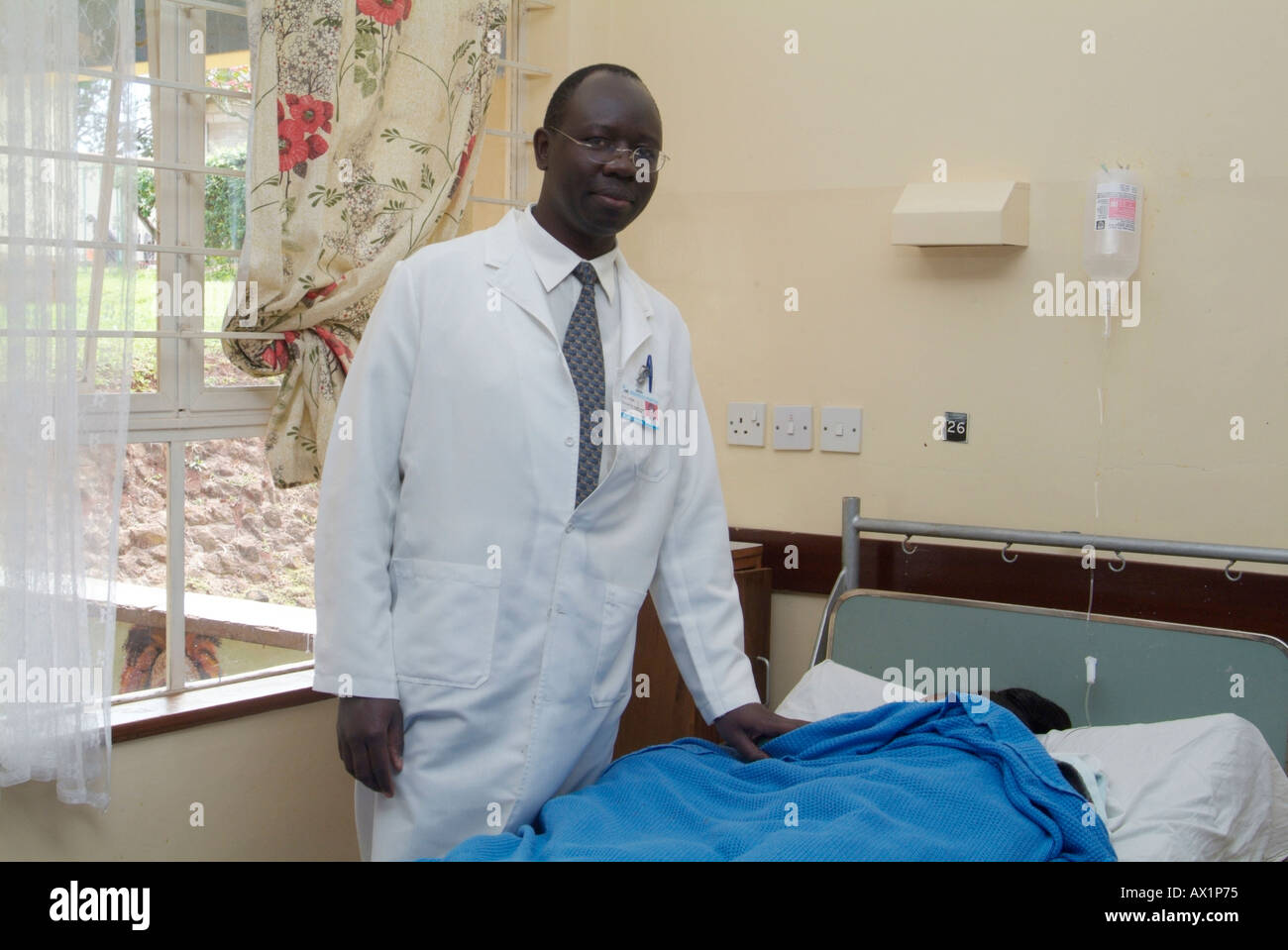 Hospital ward round Stock Photo - Alamy