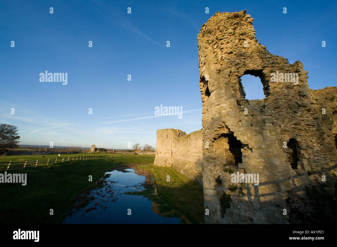 Pevensey Castle, East Sussex, UK Stock Photo - Alamy