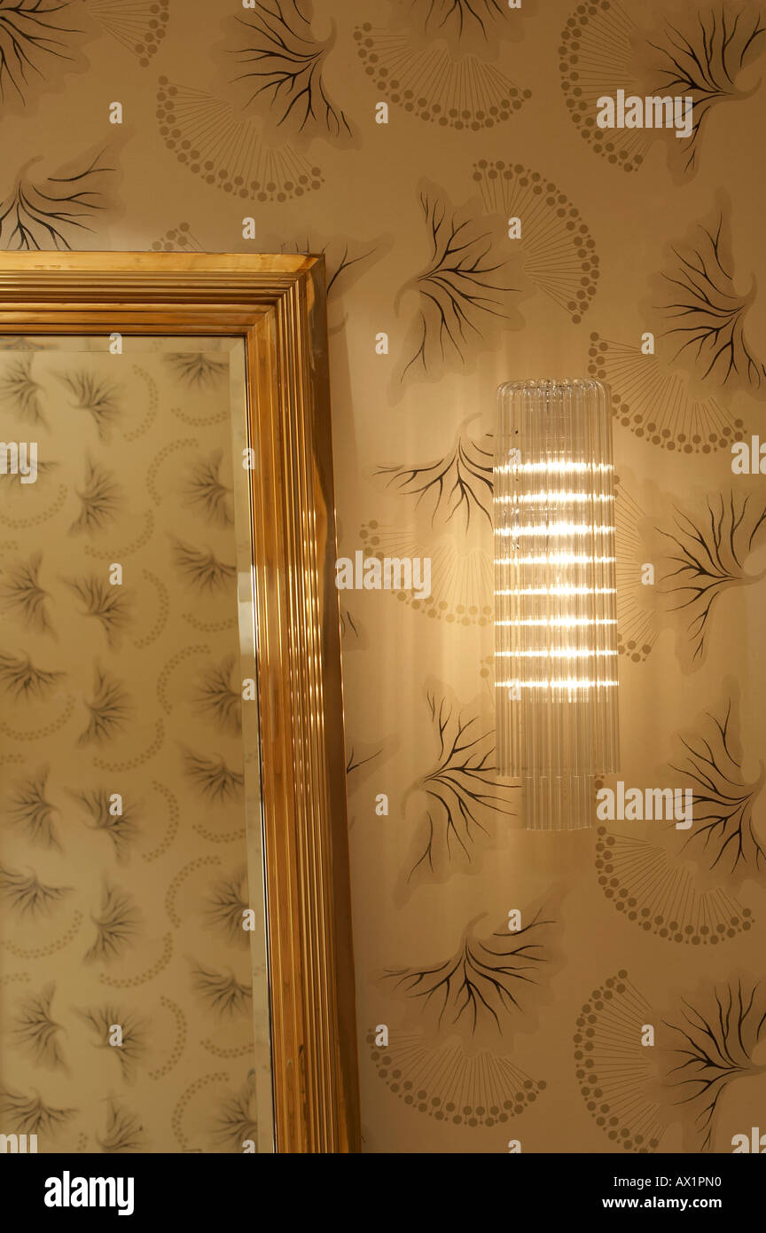 LK BENNETT SHOP, LIVERPOOL, UK Stock Photo - Alamy