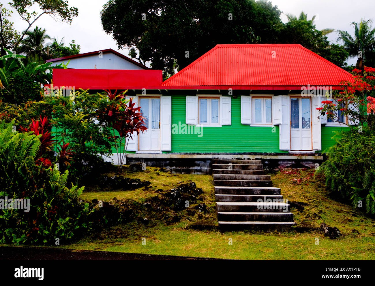 Extended "Case Creole" - "Bois Blanc" in "Réunion Stock Photo - Alamy