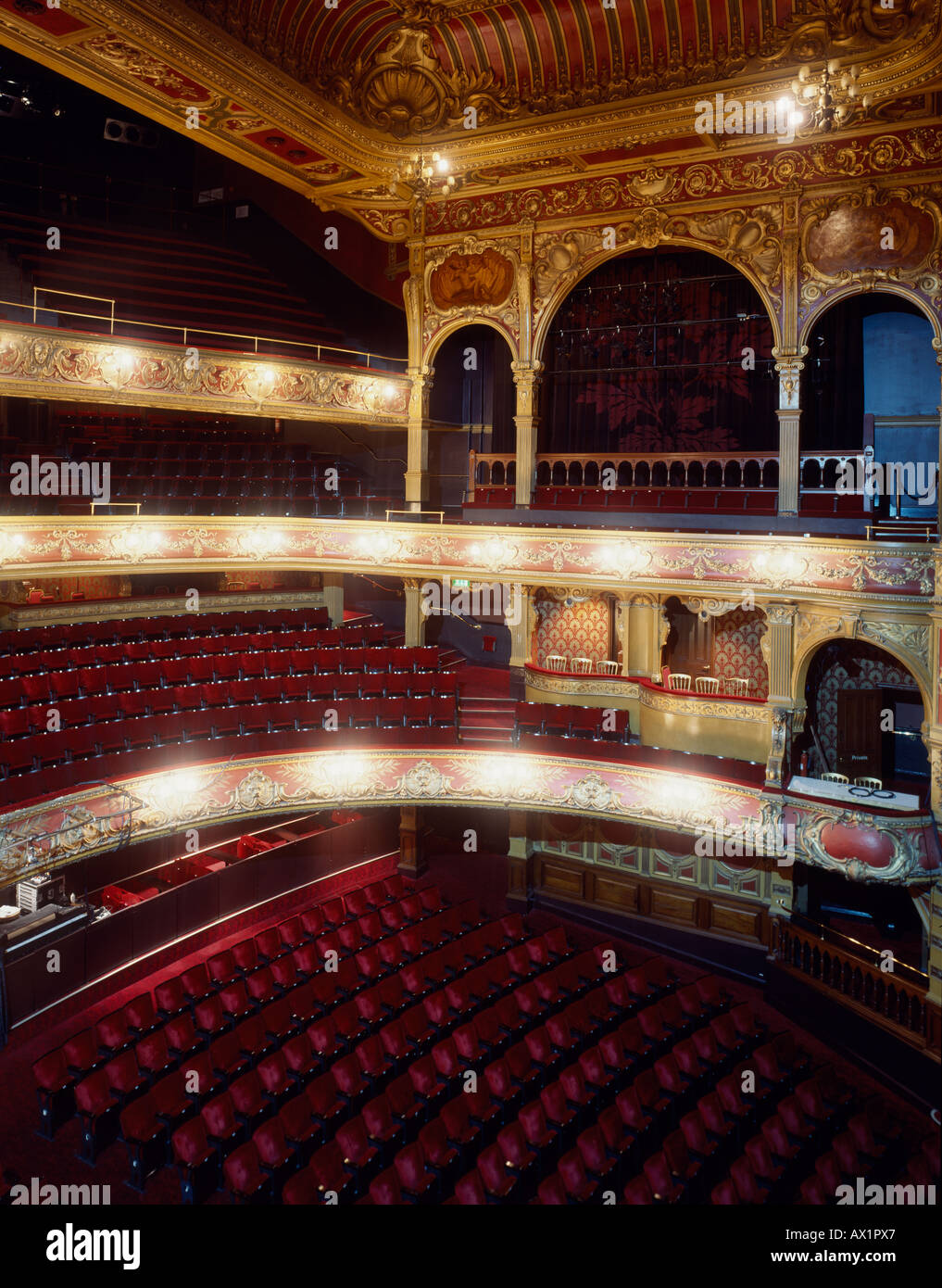 Hackney empire interior hi-res stock photography and images - Alamy