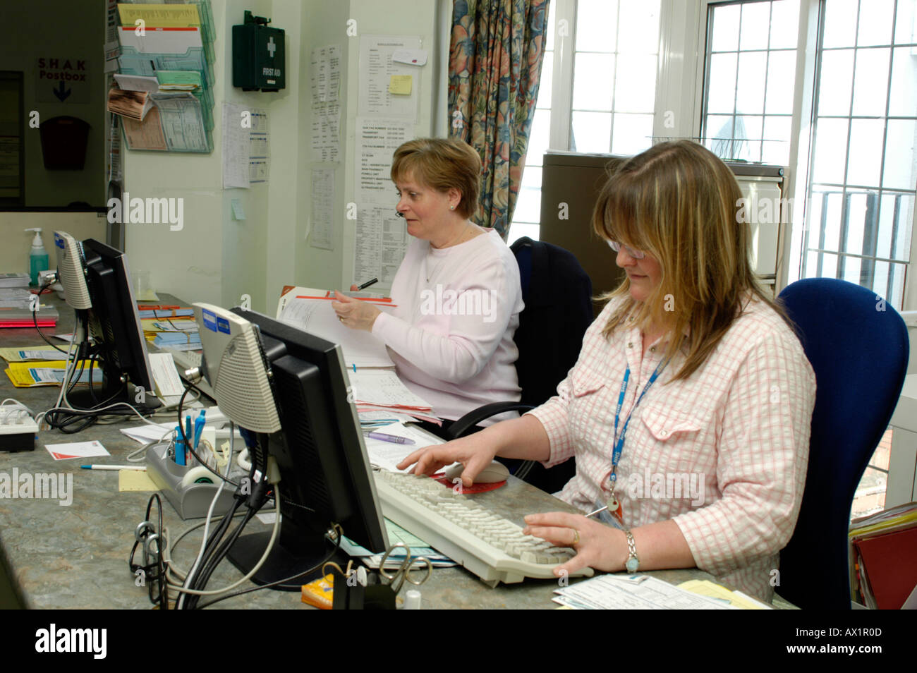Nhs staff reception hi-res stock photography and images - Alamy