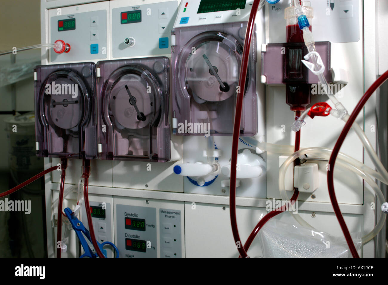 Bubble trap hi-res stock photography and images - Alamy