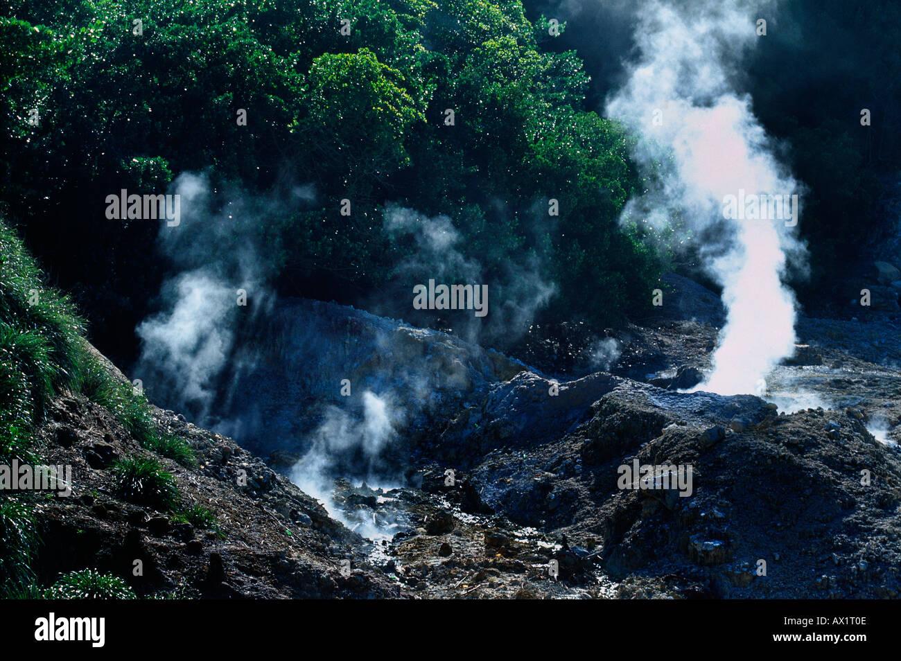 St lucia drive in volcano hi-res stock photography and images - Alamy