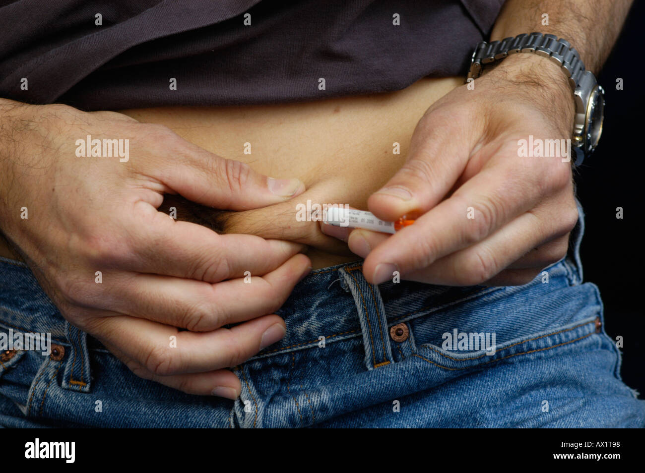 Self injection stomach hi-res stock photography and images - Alamy