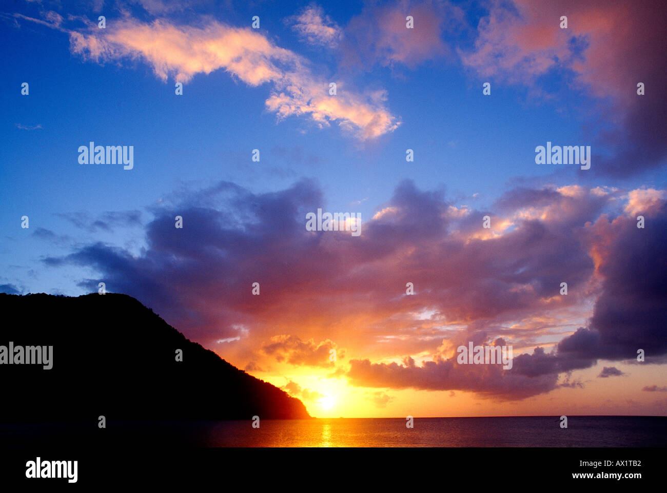 Rodney Bay St Lucia Reduit Beach Sunset Stock Photo - Alamy