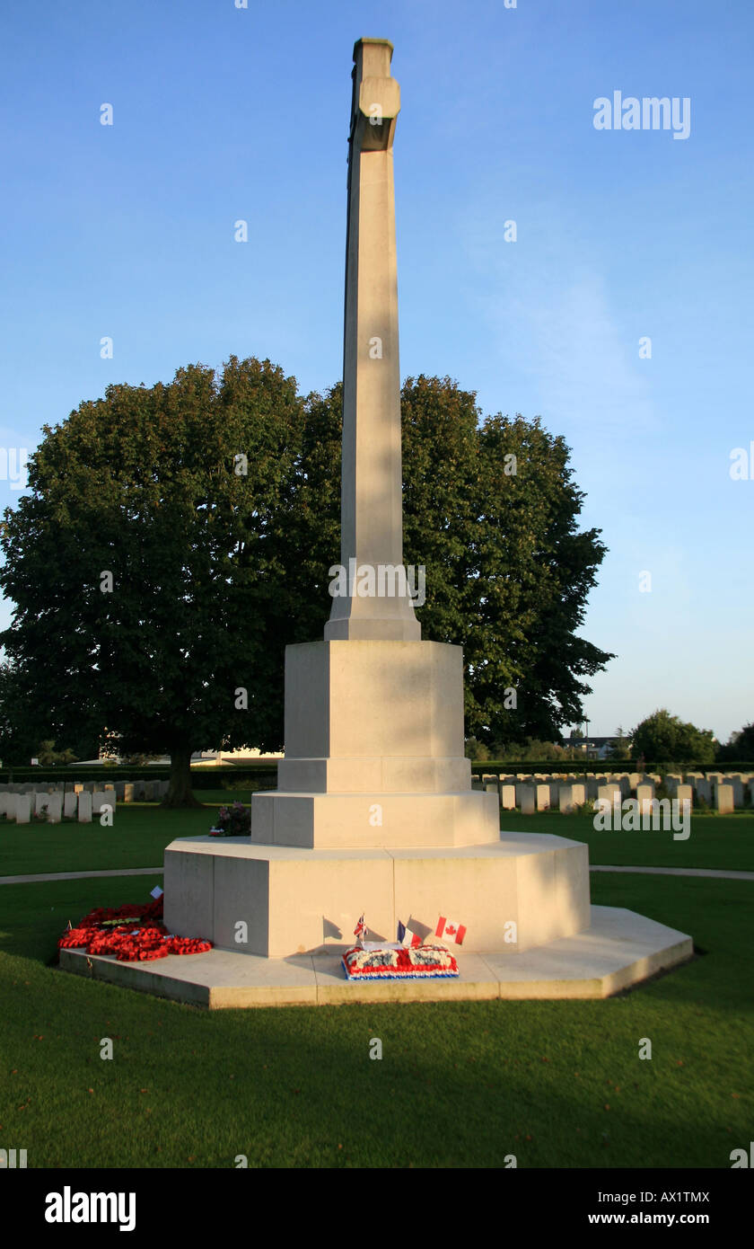 The Cross of Sacrifice in the Commonwealth Cemetery at Bayeux, Normandy ...