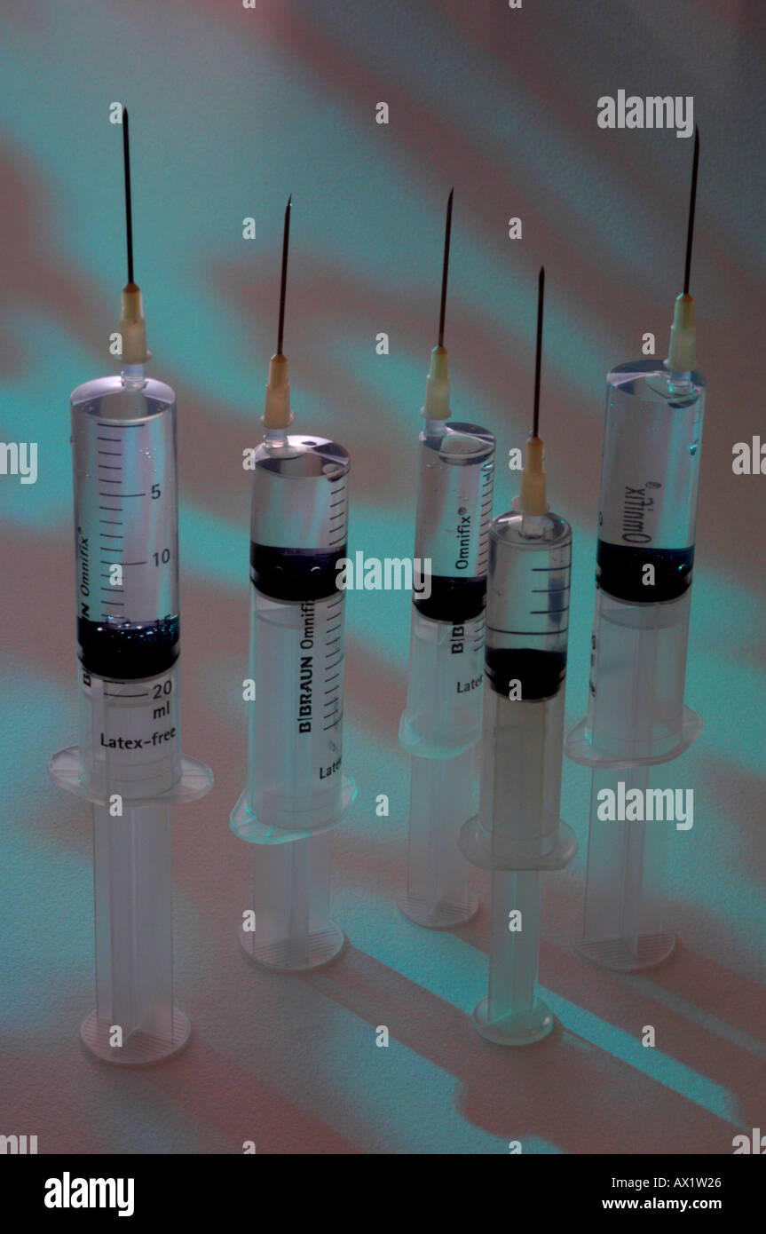 Iv hospital multiple hi-res stock photography and images - Alamy