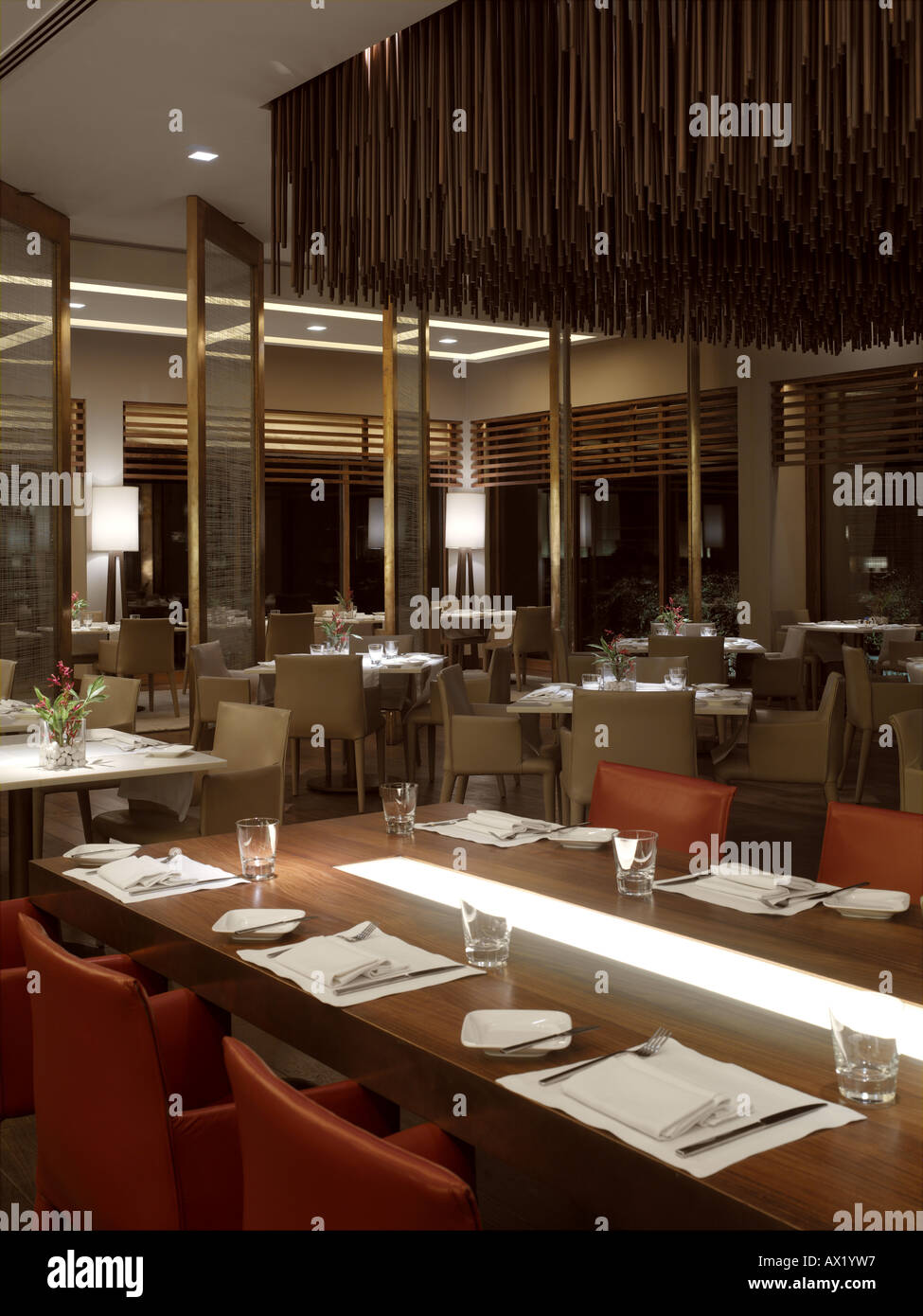 360 RESTAURANT AT OBEROI HOTEL, NEW DELHI, INDIA Stock Photo - Alamy