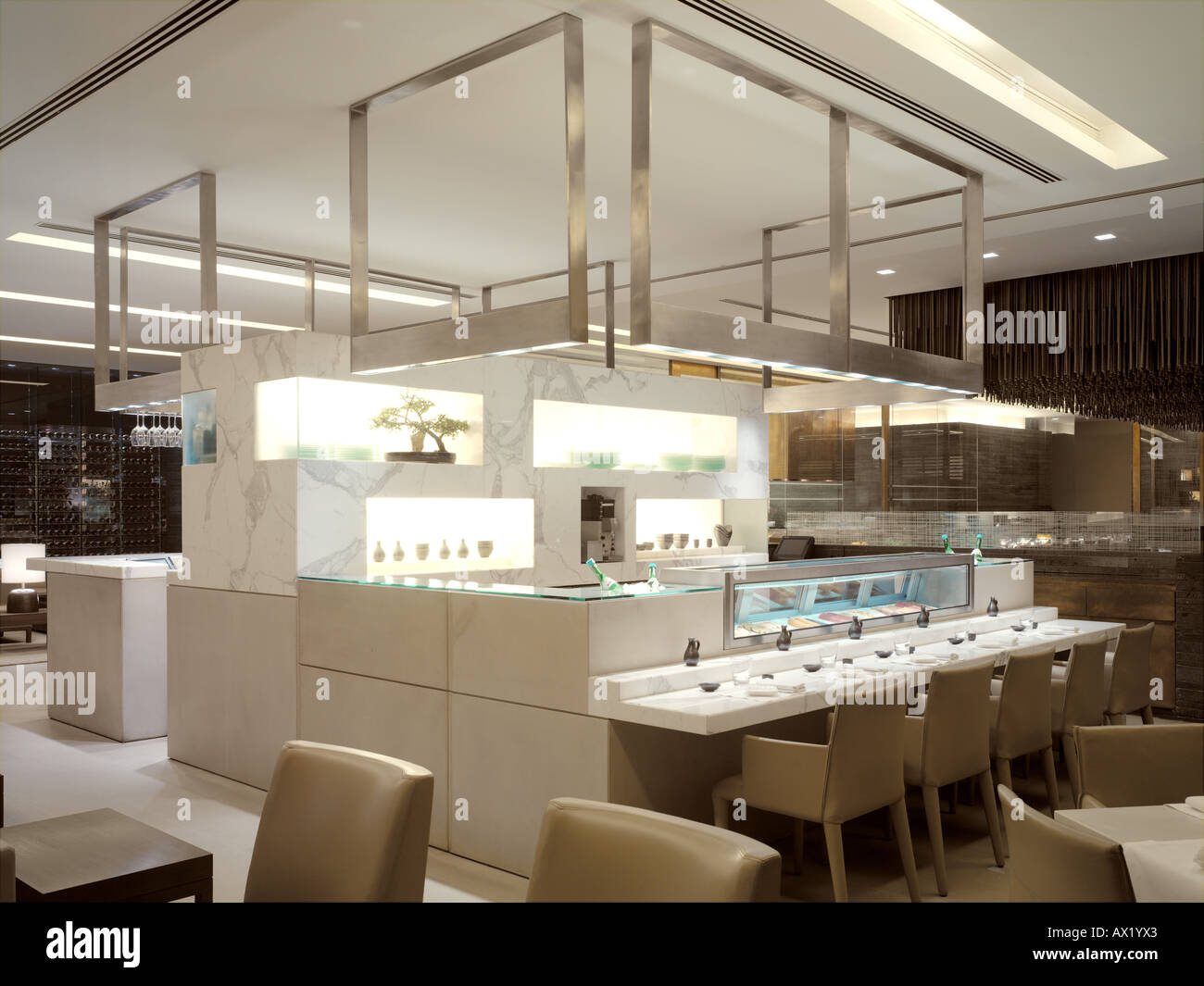 360 RESTAURANT AT OBEROI HOTEL, NEW DELHI, INDIA Stock Photo - Alamy