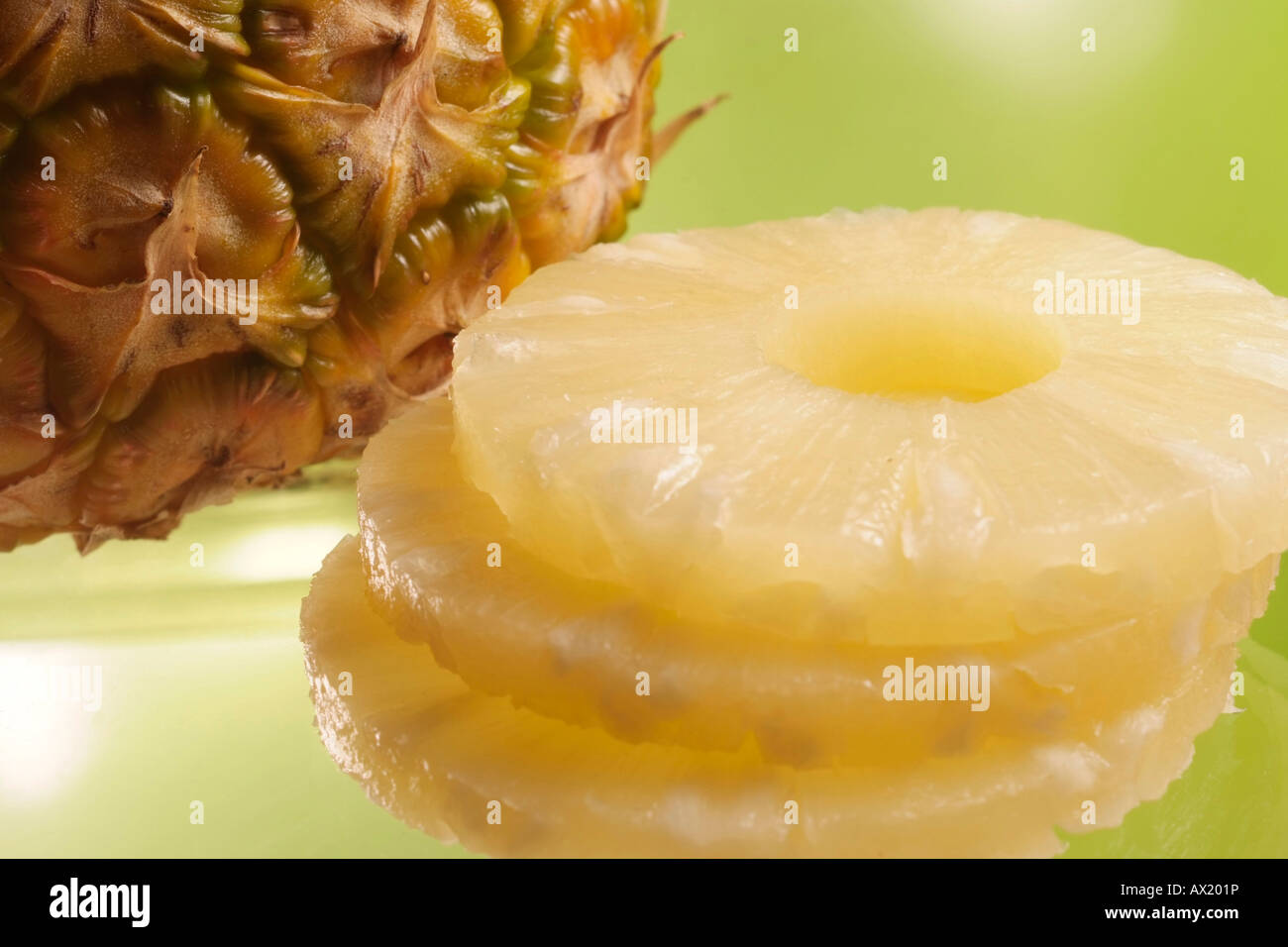 Stacked tropical pineapple slices hi-res stock photography and images ...