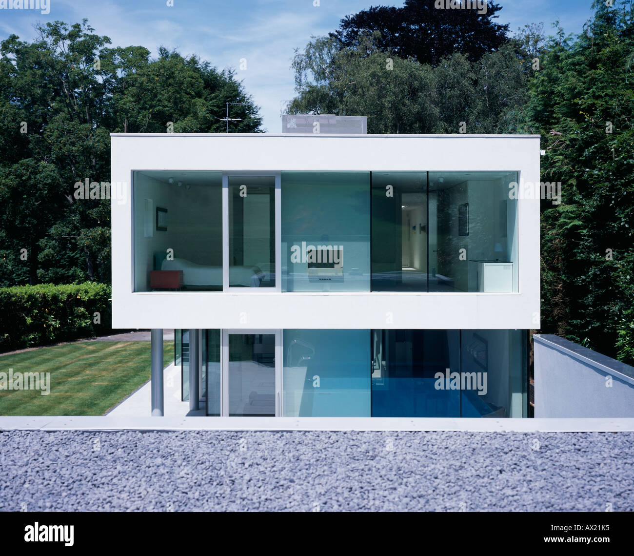 PRIVATE HOUSE, ESHER, UK Stock Photo - Alamy