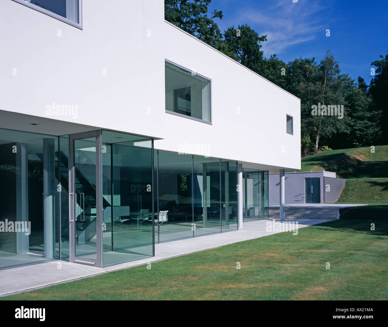 Esher and house hi-res stock photography and images - Alamy