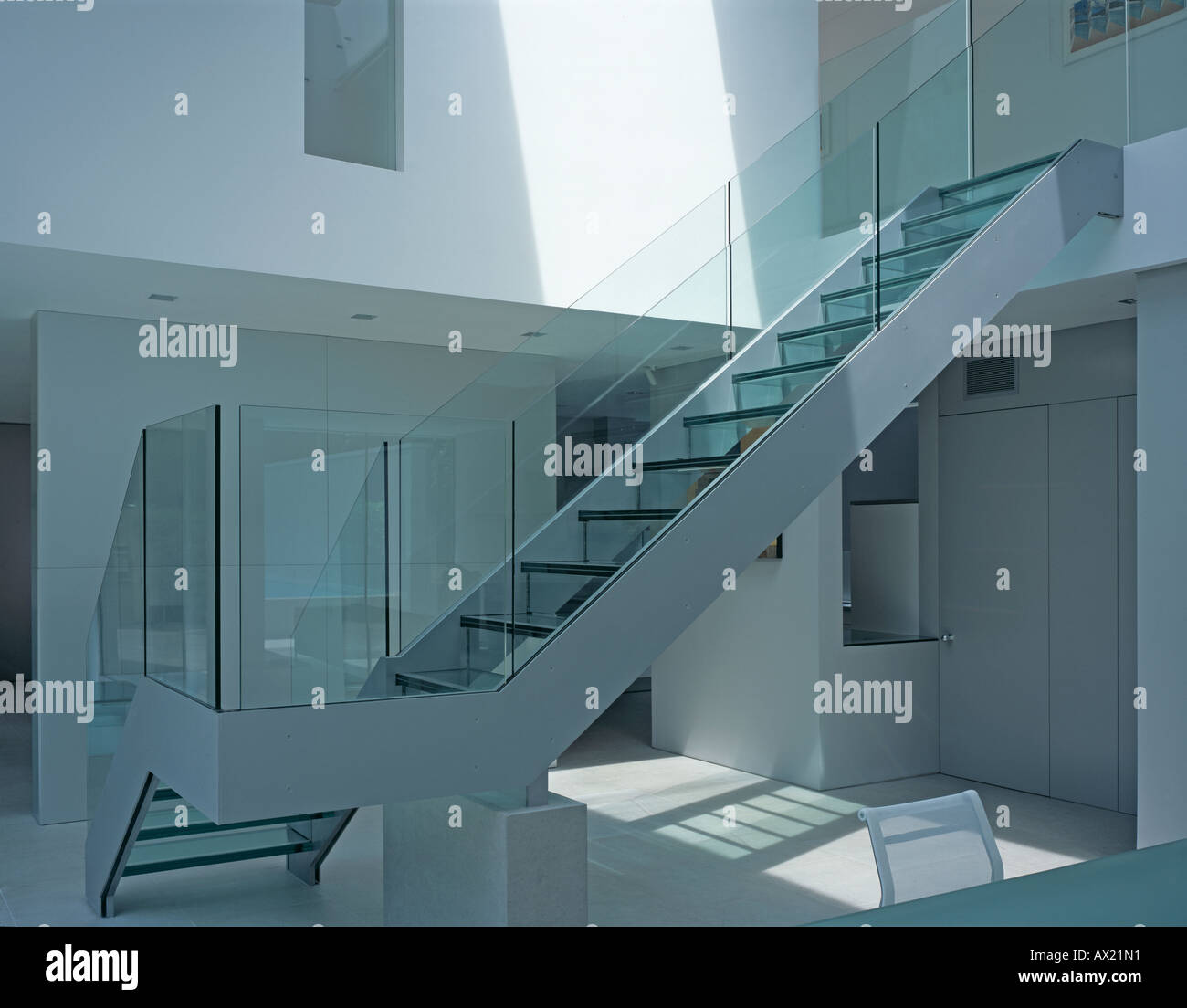 Sheer linear design hi-res stock photography and images - Alamy