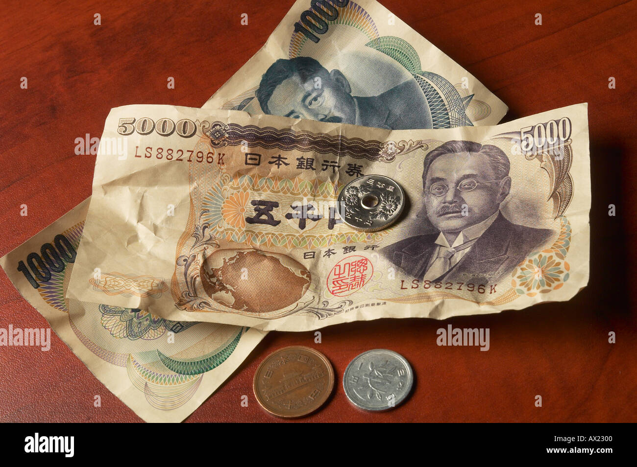 50 yen hi-res stock photography and images - Alamy