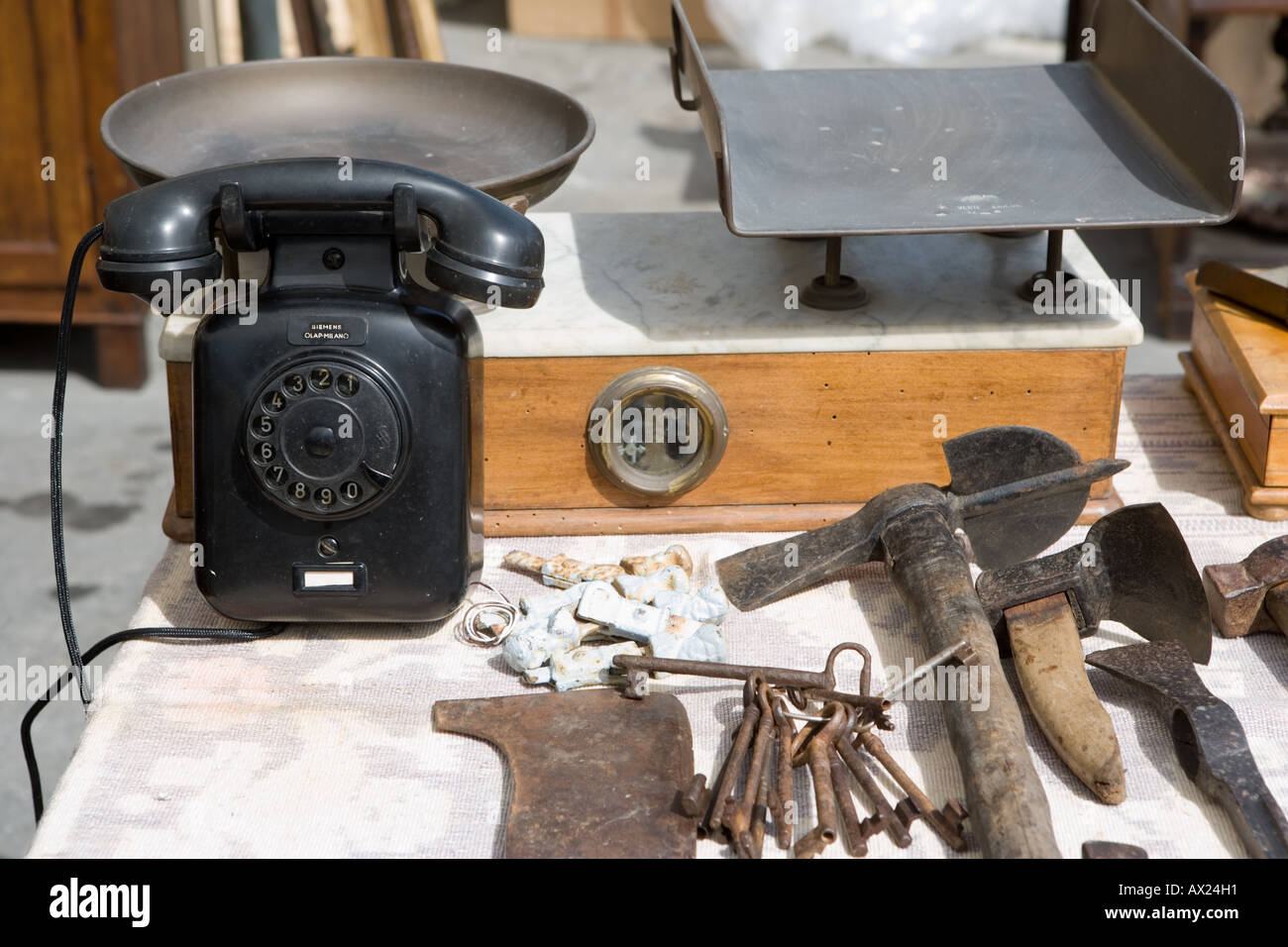 Tools antiques hi-res stock photography and images - Alamy