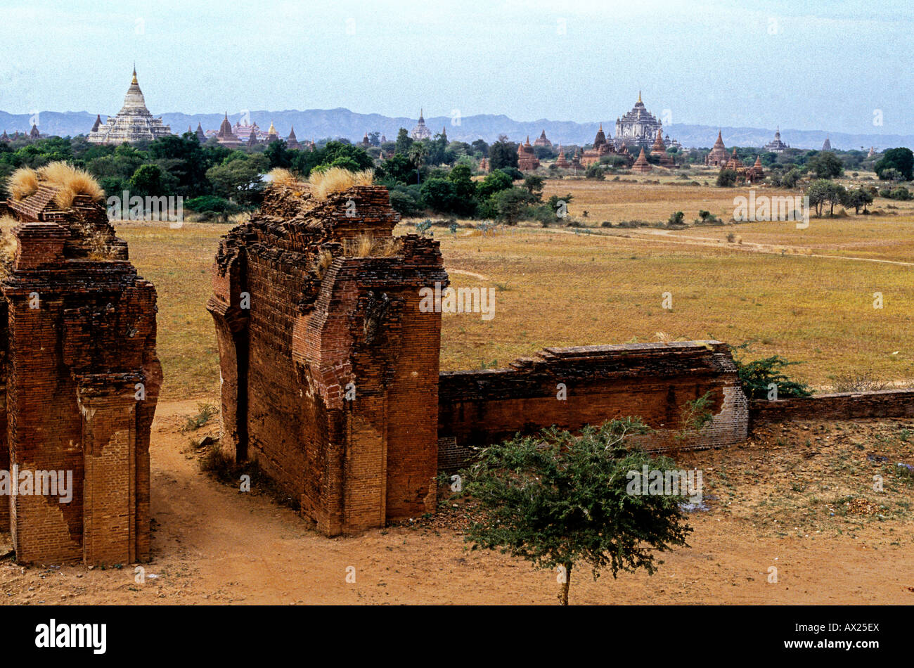 Pagoda at the archaeological site of Bagan home to over 2000 ruined ...