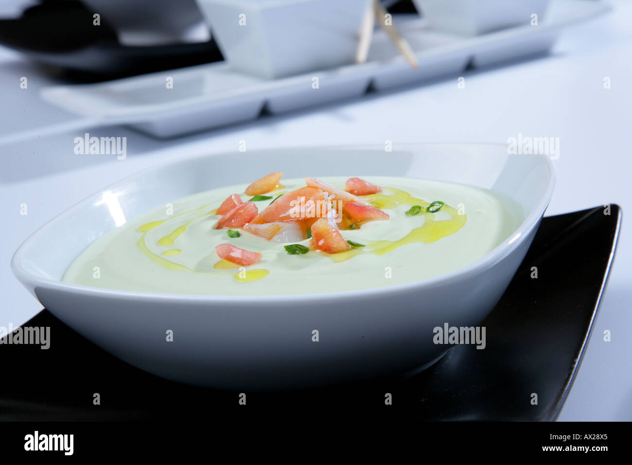 Avocado soups hi-res stock photography and images - Alamy