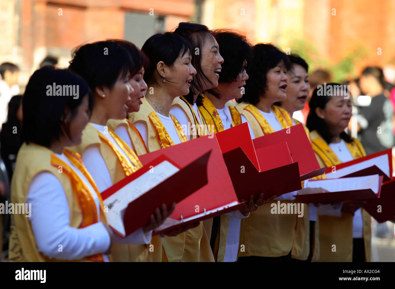 Chinese choral group performing at Chinese Mid-Autumn Festival, V&A ...