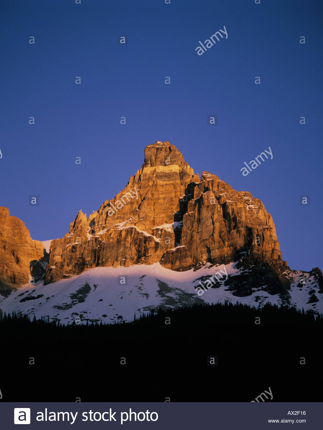 Kicking Horse Pass High Resolution Stock Photography and Images - Alamy