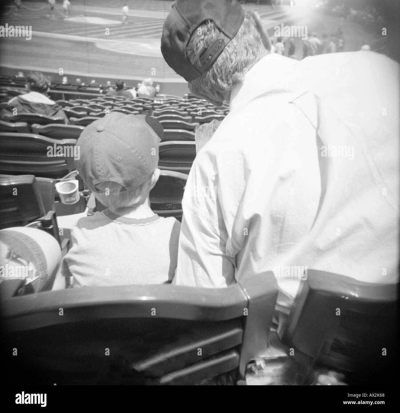 Black family baseball game hi-res stock photography and images - Alamy