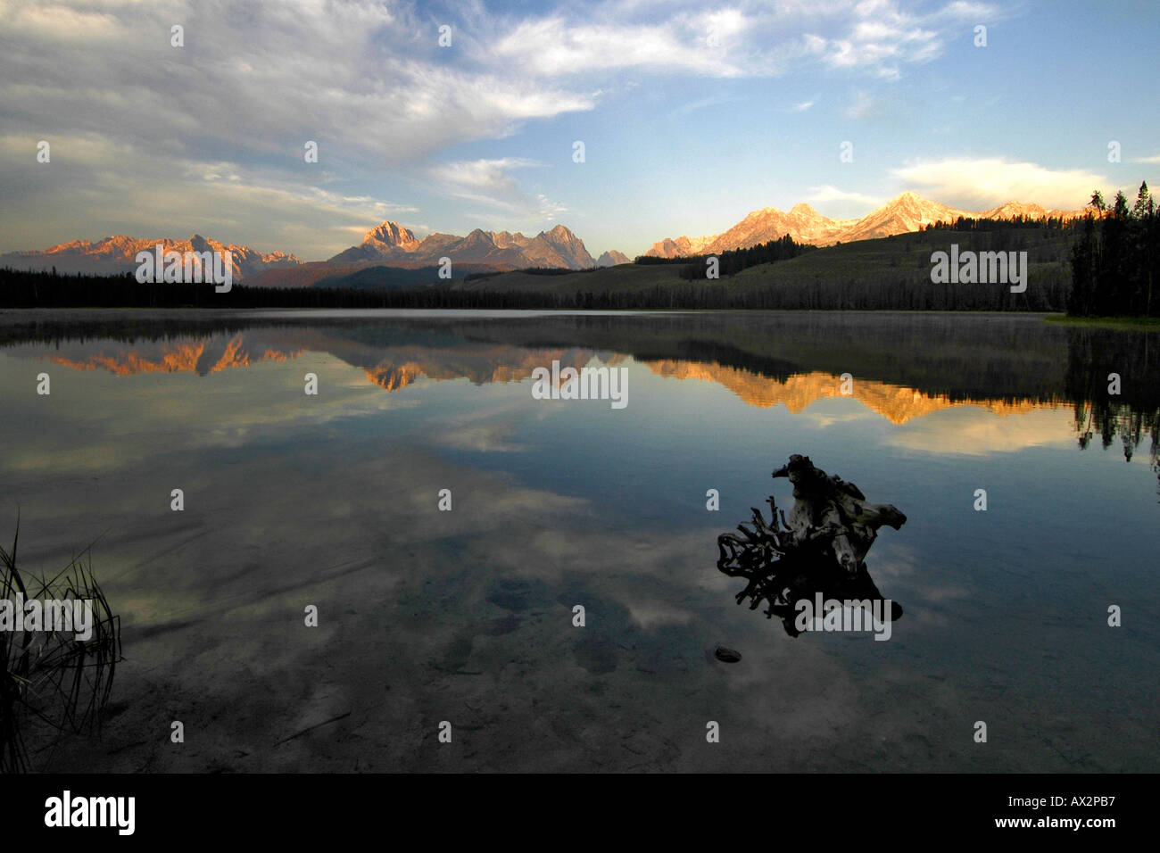 Little Redfish Lake and the Sawtooth Mountains near Stanley Idaho just ...