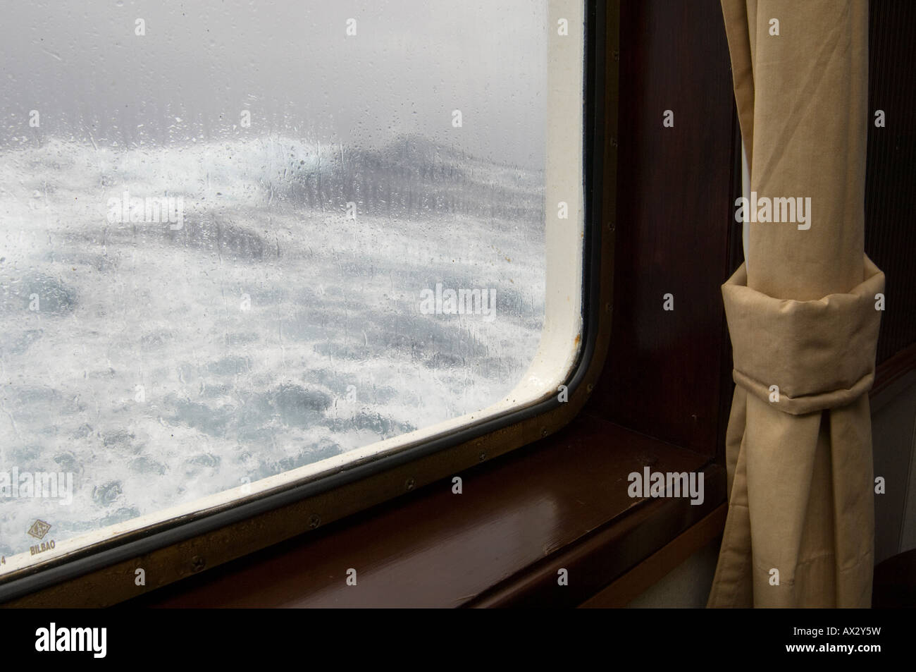 Antarctic Ocean Drake Passage Antactic Dream navigation on rough seas ...