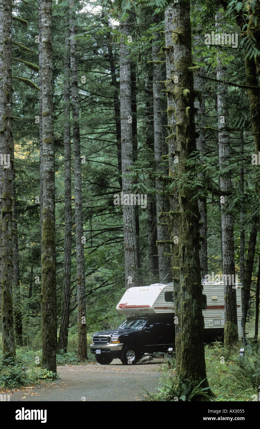 Cowichan river stoltz pools truck hi-res stock photography and images ...