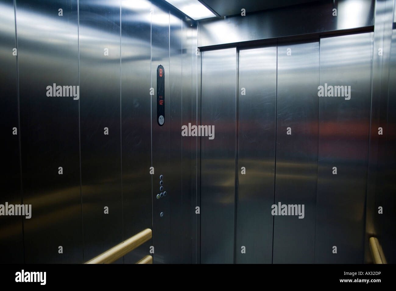 Inside moving up elevator close hi-res stock photography and images - Alamy