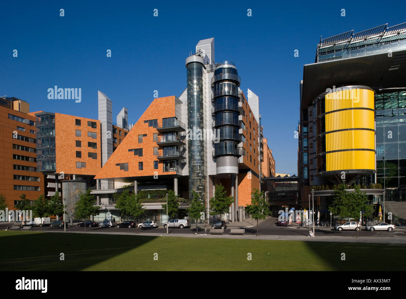 Postdamer platz buildings hi-res stock photography and images - Alamy