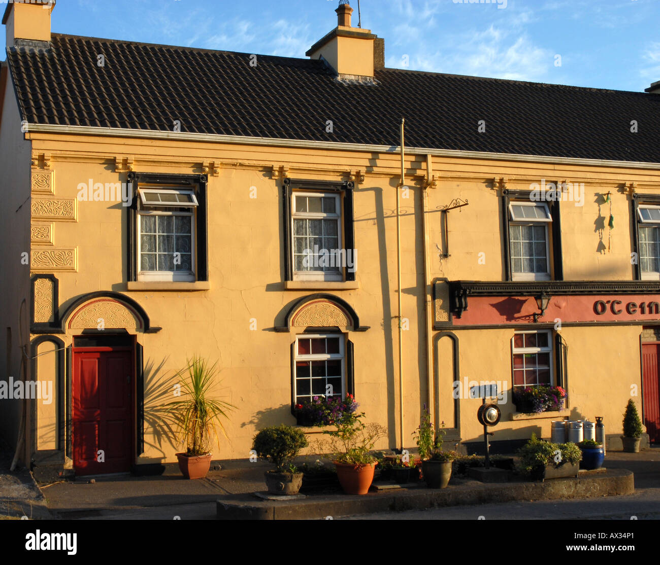 The quaint farming village of Annascaul on the Dingle Peninsula in ...